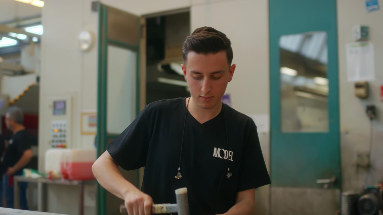 Schnupperlehre / Schnupperpraktikum bei Model | Model Group Schweiz