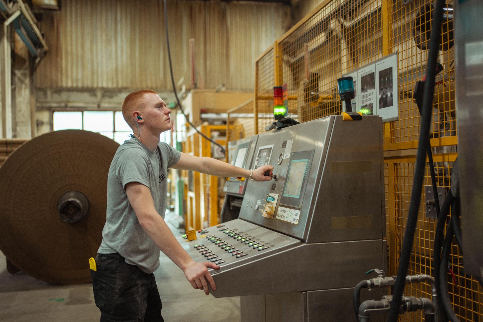 Ausbildung Maschinen- und Anlagenführer (m/w/d) | Model Group Deutschland