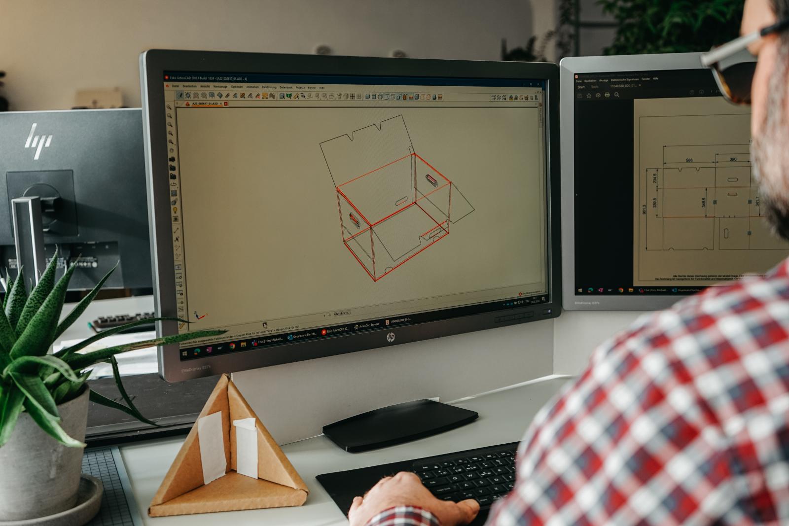 Model Group Germany – Extra in the Ordinary | Model Group Germany